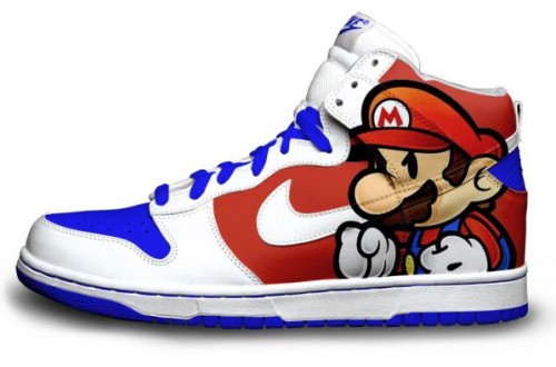 Sneakers customisées Super Mario Bros - Nike Dunk High....