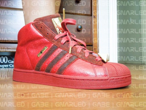 50 baskets rouges (Nike, Adidas, Air Jordan, Vans..)