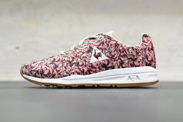 Où acheter la Coq Sportif LCS R950 Jacquard Pink Flowers
