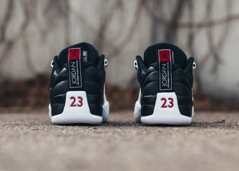 Nike Air Jordan 12 XII Retro OG 'Playoffs' (homme & femme)