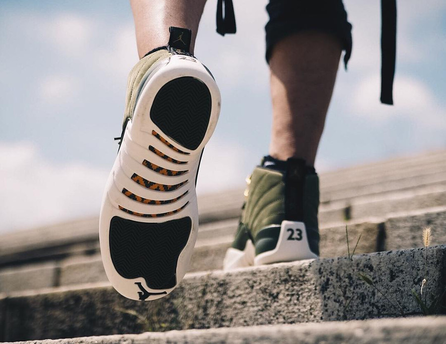 Que vaut la Air Jordan 12 Retro CP3 Olive Canvas Class of 2003