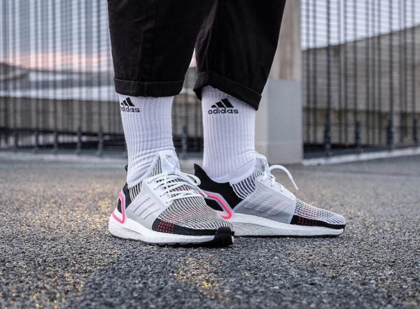 Avis : Adidas Ultra Boost 19 White Active Laser Red OG
