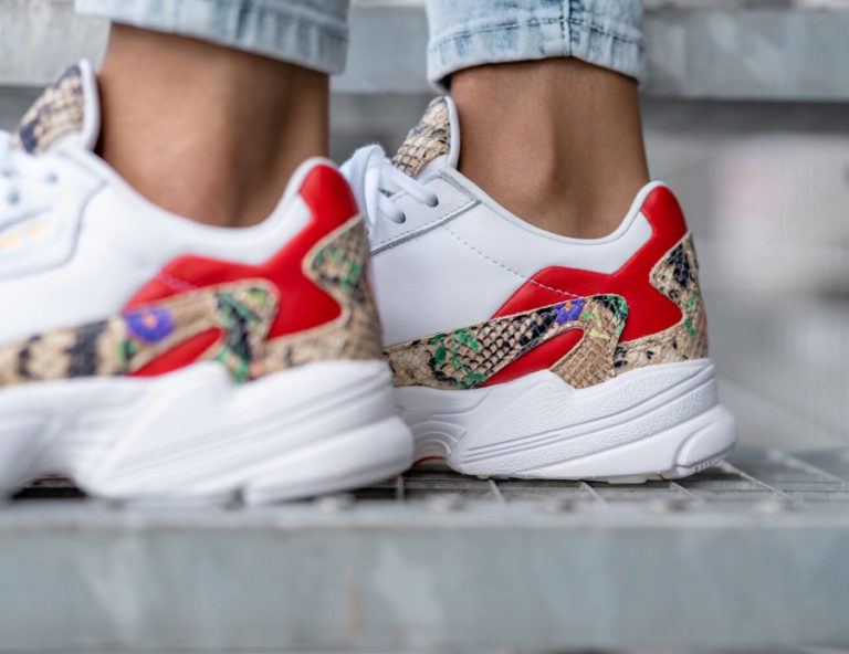 Que vaut la Adidas Falcon W Python Snakeskin Floral FV3083