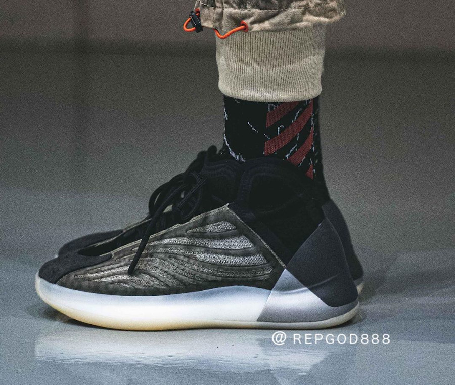 H68771 : que vaut la Adidas Yeezy YZY QNTM Quantum Barium