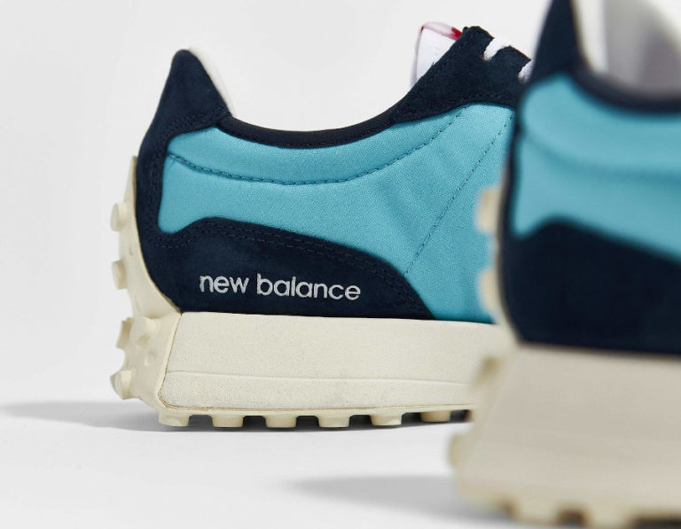 Que vaut la New Balance 327 WS327CPB Wax Blue Natural Indigo