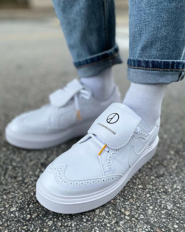Que vaut la PMO® x Nike Kwondo1 Kiiiondo GD Triple White DH2482