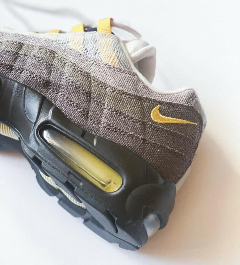Que vaut la Nike AM95 NH 'Hemp' Ironstone Celery DR0146 001