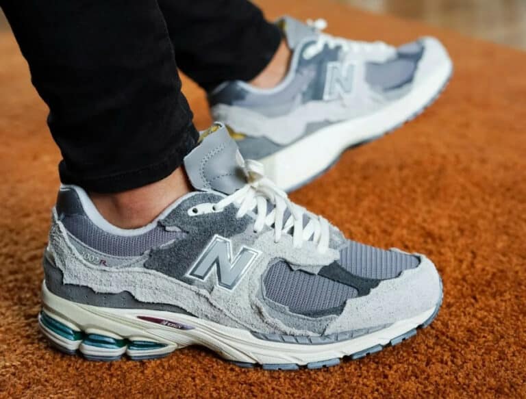 Comment portent-ils leur NB 2002R Protection Pack Refined Future