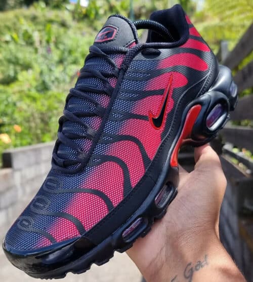 Nike Air Max Plus TN1 Bred Reflective Deadpool 2.0 réfléchissante