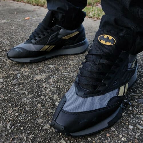 Reebok LX 2200 Batman Bruce Wayne HQ4584