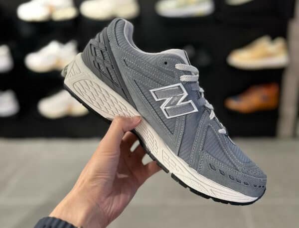 NB 1906R Grise Titanium Grey Matter M1906RV