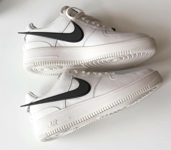 Nike AF1 Low x Ambush Phantom Black Panda déstructurée DV3464-002