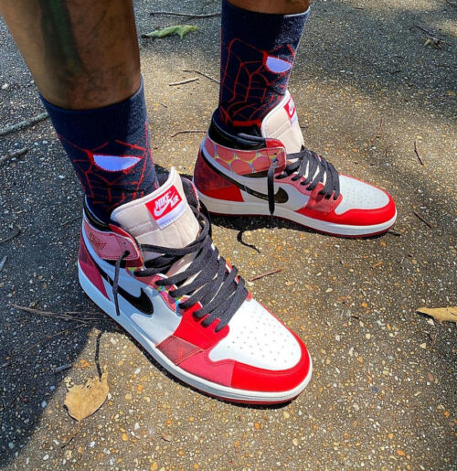 AJ1 High Next Chapter Spider-Man Chicago irisée DV1748-601