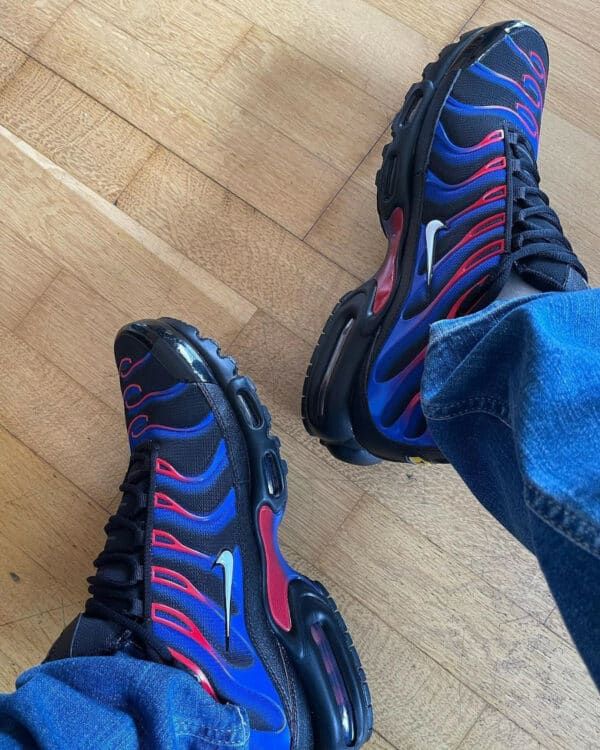 Nike Air Max Plus TN1 Spider-Man Next Chapter FN7805-001