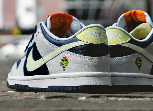 Nike Dunk Low UV Ray Reactive Swoosh Photon Dust Midnight Navy