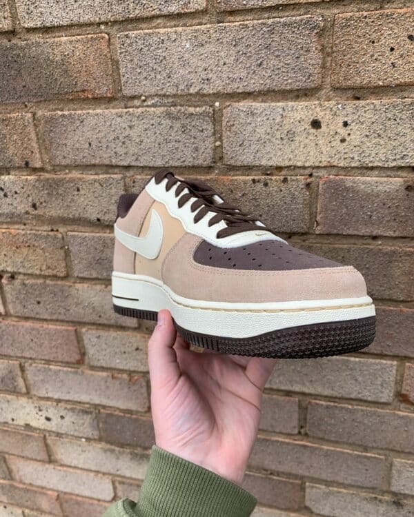 La Hemp Coconut Milk, une luxueuse AF1 Low aux tons terreux