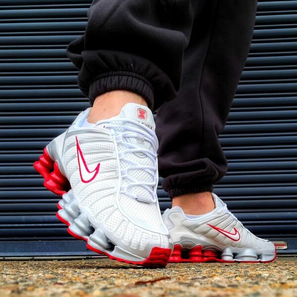 Nike Shox TL Wmns Platinum Tint Gym Red : où se la procurer