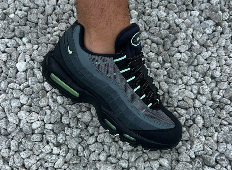 Où acheter la Nike AM95 Vapor Green Iron Grey pas trop cher